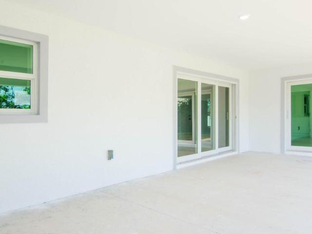 4 BR, 2 BA in Section 82