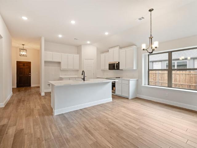 4 BR, 2 BA in Tioga