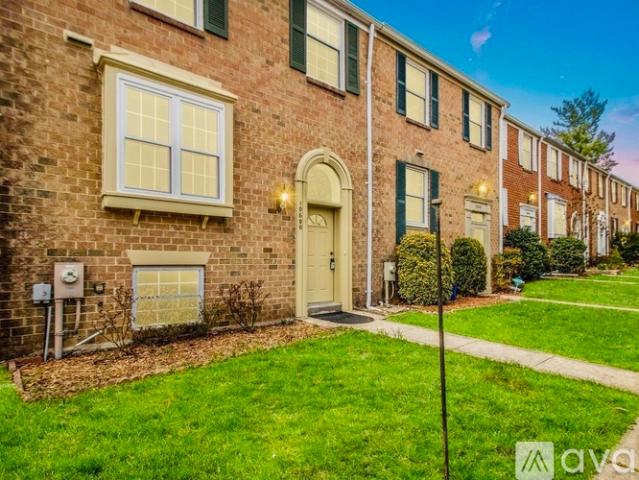 4 BR, 3.5 BA Apartment 10690 High Beam Court, Unit Gotham, Columbia, MD 21044