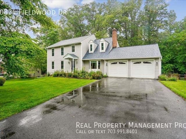 4 BR, 3.5 BA Apartment 10834 Fieldwood Dr, Fairfax, VA 22030