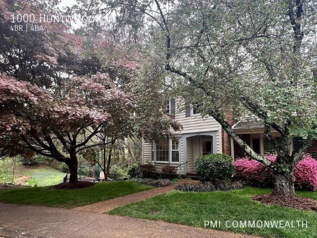 4 BR, 3.5 BA Apartment 1000 Huntwood Ln, Charlottesville, VA 22901