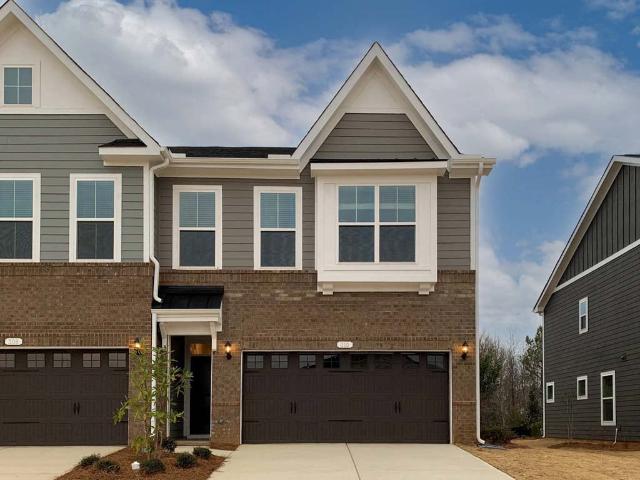 4 BR, 3.5 BA Apartment 101 Peach Dahlia Road Unit 065, Holly Springs, NC 27540
