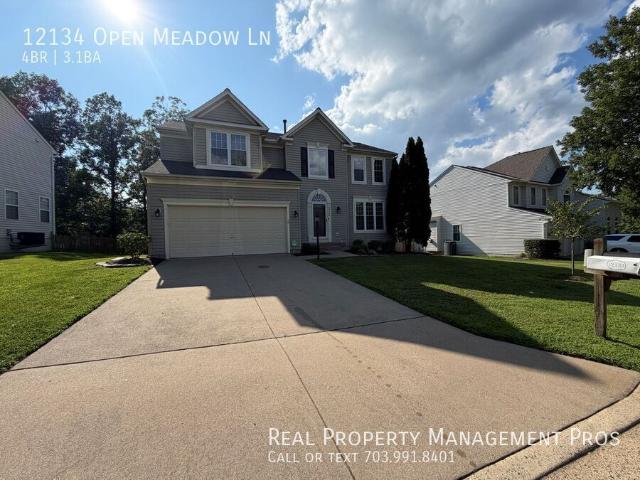 4 BR, 3.5 BA Apartment 12134 Open Meadow Ln, Bristow, VA 20136