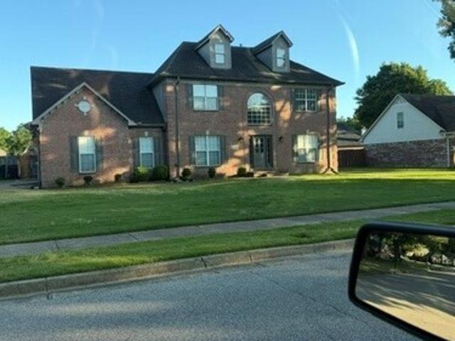 4 BR, 3.5 BA Apartment 135 Cottonwood Drive, Collierville, TN 38017
