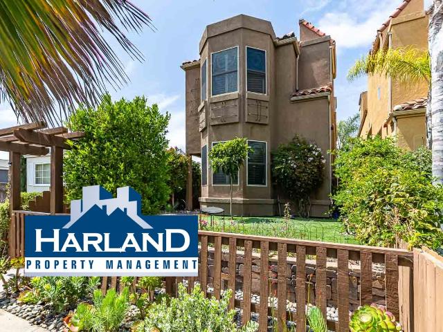 4 BR, 3.5 BA Apartment 1368 Oliver Ave, San Diego, CA 92109