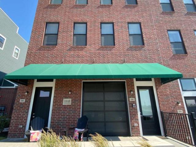 4 BR, 3.5 BA Apartment 13178 Lincoln Rd Unit 101 Unit 13052 Lincoln Road D2352 Townhome w/Patio, Balcony and 2 Car Attached Garage, La Vista, NE 68128