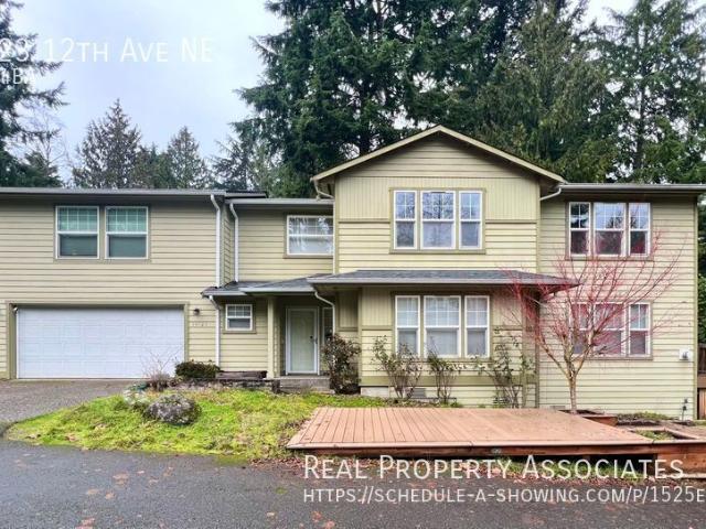 4 BR, 3.5 BA Apartment 14723 12th Ave NE, Shoreline, WA 98155