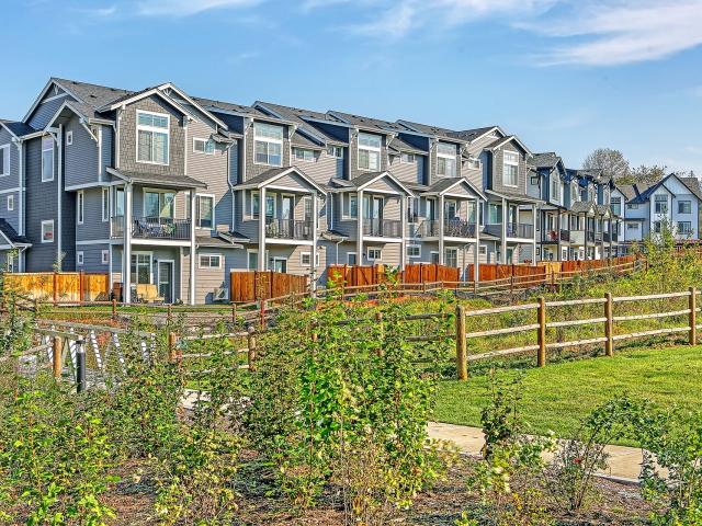 4 BR, 3.5 BA Apartment 14242 Railroad Way NE Unit 01 14322, Duvall, WA 98019