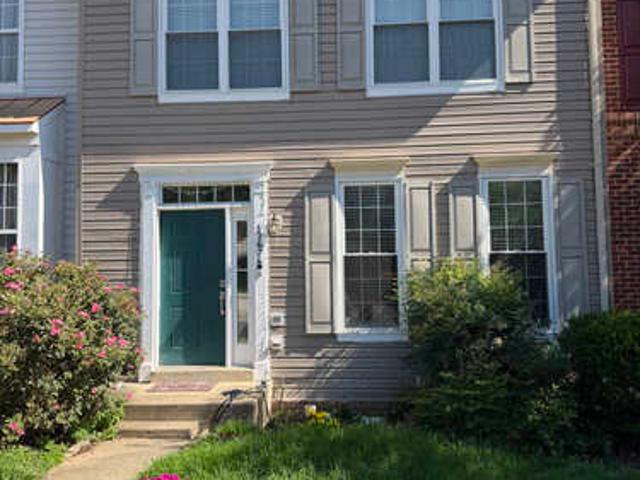 4 BR, 3.5 BA Apartment 15676 Mendoza Lane, Unit 15676 Mendoza Lane, Woodbridge, VA 22191