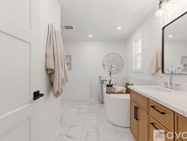 4 BR, 3.5 BA Apartment 16432 Northeast 18th Street, Bellevue, WA 98008