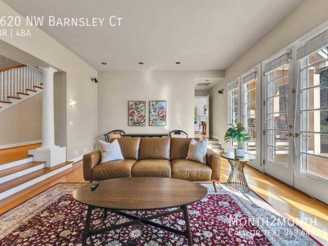 4 BR, 3.5 BA Apartment 1620 NW Barnsley Ct, Portland, OR 97229