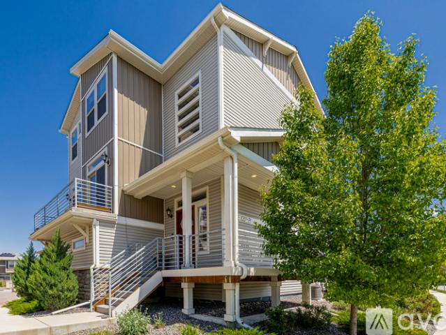 4 BR, 3.5 BA Apartment 17988 East 105th Place, Commerce City, CO 80022