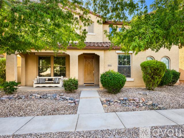 4 BR, 3.5 BA Apartment 1850 South Rochester Drive, Gilbert, AZ 85295