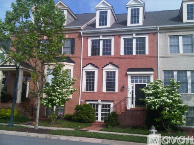 4 BR, 3.5 BA Apartment 1907 Piccard Drive, Unit Townhouse, Rockville, MD 20850