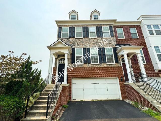 4 BR, 3.5 BA Apartment 20647 Erskine Ter, Ashburn, VA 20147