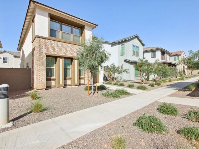 4 BR, 3.5 BA Apartment 25111 North 21st Avenue Unit 146, Phoenix, AZ 85085