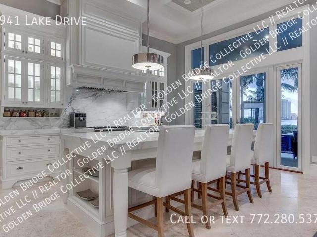 4 BR, 3.5 BA Apartment 2941 Lake Drive, Singer Island, FL 33404