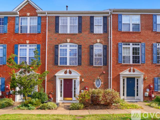 4 BR, 3.5 BA Apartment 3603 Madison Lane, Unit 1, Falls Church, VA 22041