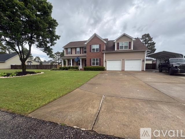4 BR, 3.5 BA Apartment 36 Teak Wood Court, Lillington, NC 27546