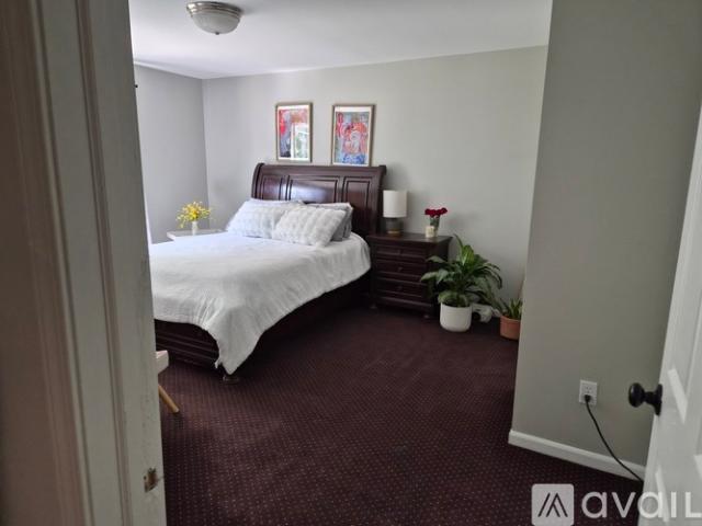 4 BR, 3.5 BA Apartment 4452 Jordan Drive, Grand Blanc, MI 48439