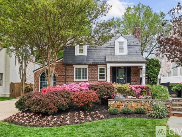 4 BR, 3.5 BA Apartment 4817 Chevy Chase Boulevard, Chevy Chase, MD 20815