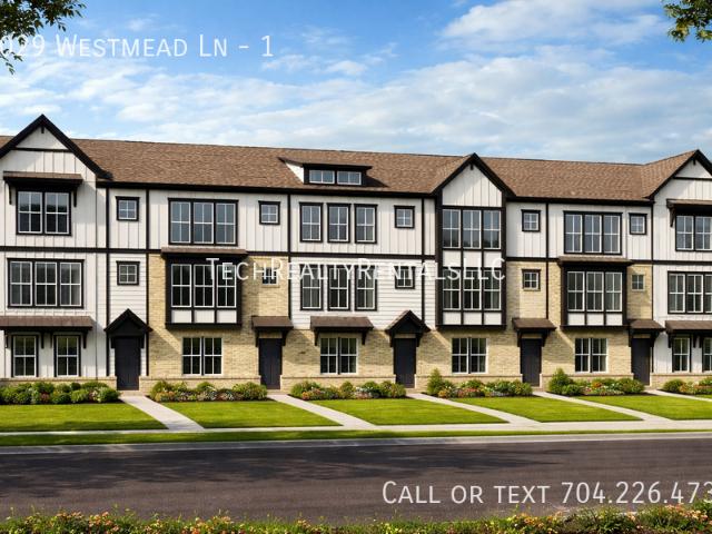 4 BR, 3.5 BA Apartment 5029 Westmead Ln, Charlotte, NC 28262