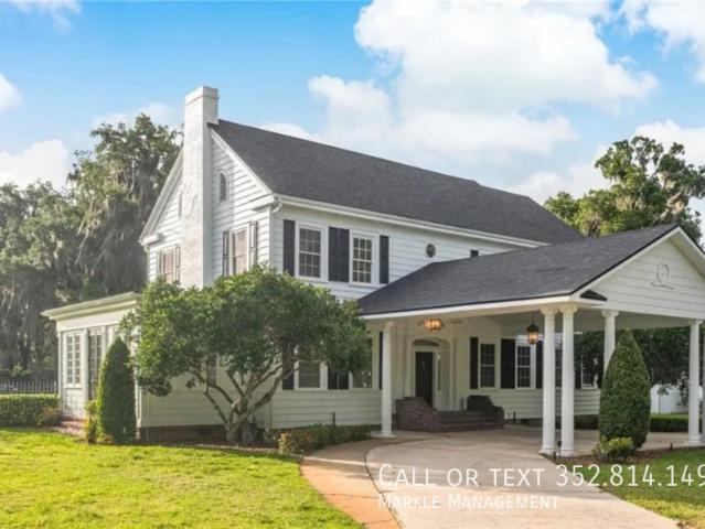 4 BR, 3.5 BA Apartment 5240 Alleman Dr, Orlando, FL 32809