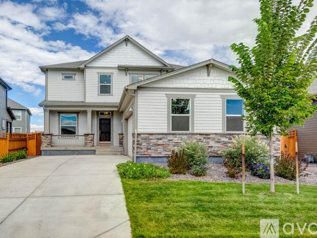 4 BR, 3.5 BA Apartment 5240 Second Avenue, Timnath, CO 80547