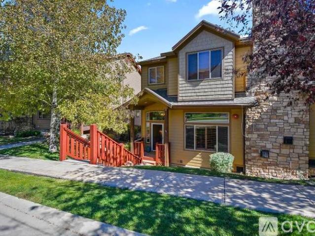 4 BR, 3.5 BA Apartment 5650 Oslo Lane, Unit 5650, Park City, UT 84098