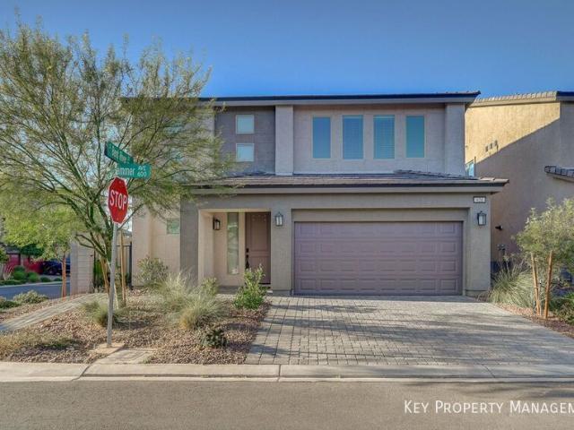 4 BR, 3.5 BA Apartment 624 Stone Hammer Ave, Las Vegas, NV 89183