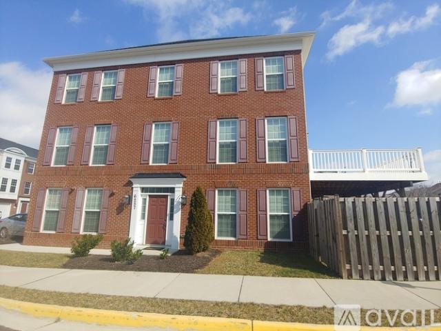 4 BR, 3.5 BA Apartment 6257 Casdin Dr, Unit 6257, Alexandria, VA 22310
