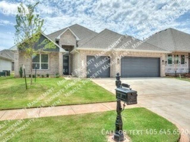 4 BR, 3.5 BA Apartment 6312 NW 157th St, Edmond, OK 73013