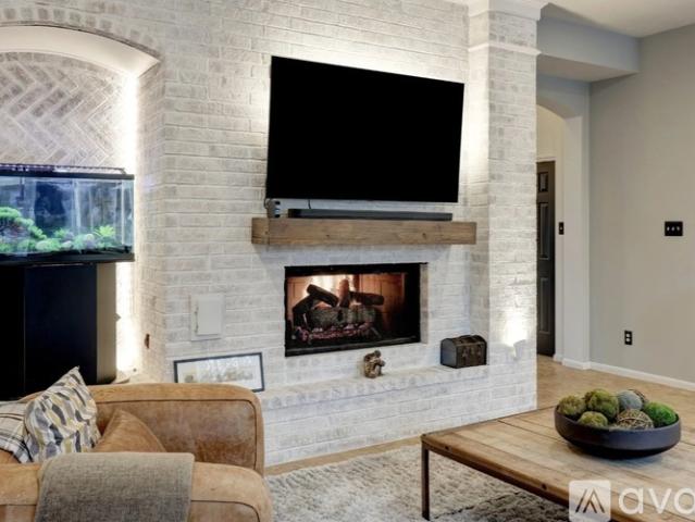 4 BR, 3.5 BA Apartment 7807 Allegro Dr, Houston, TX 77040