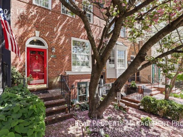 4 BR, 3.5 BA Apartment 810 S Lee St, Alexandria, VA 22314