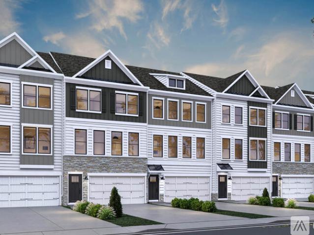 4 BR, 3.5 BA Apartment 9720 Hopkins St, Allegheny County, PA 15090