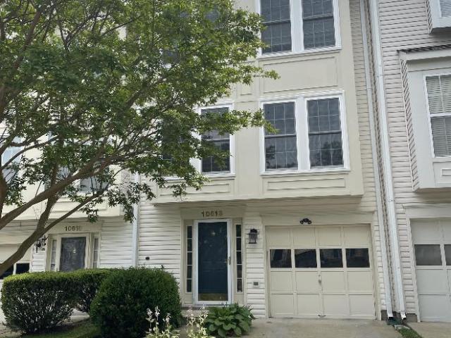 4 Br, 3 bath, Townhouse/Brownstone/RowHouse 10613 Ignatius Digges Drive