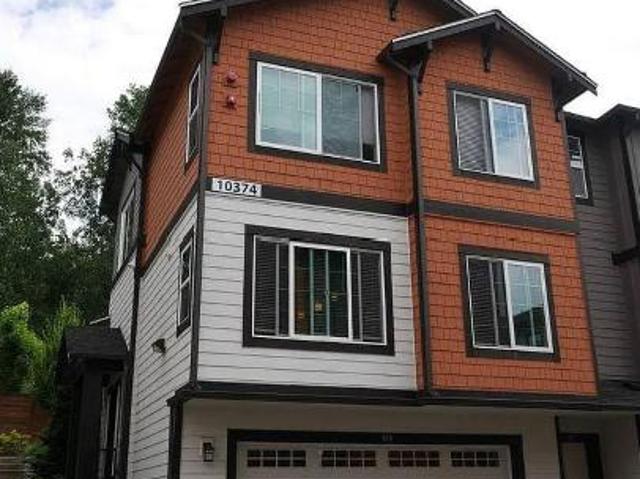 4 Br, 3 bath, Townhouse/Brownstone/RowHouse 10374 157th Pl NE