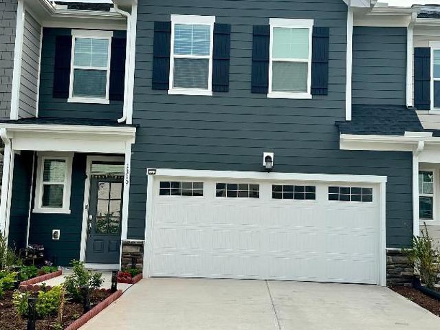 4 Br, 3 bath, Townhouse/Brownstone/RowHouse 1319 Rosepine Drive