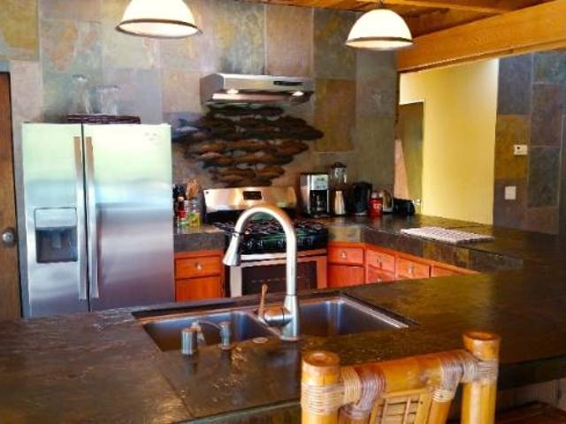 4 Br, 3 bath, Townhouse/Brownstone/RowHouse 29090 Robinson Canyon Road