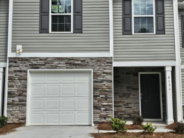 4 Br, 3 bath, Townhouse/Brownstone/RowHouse 6131 Faron Way