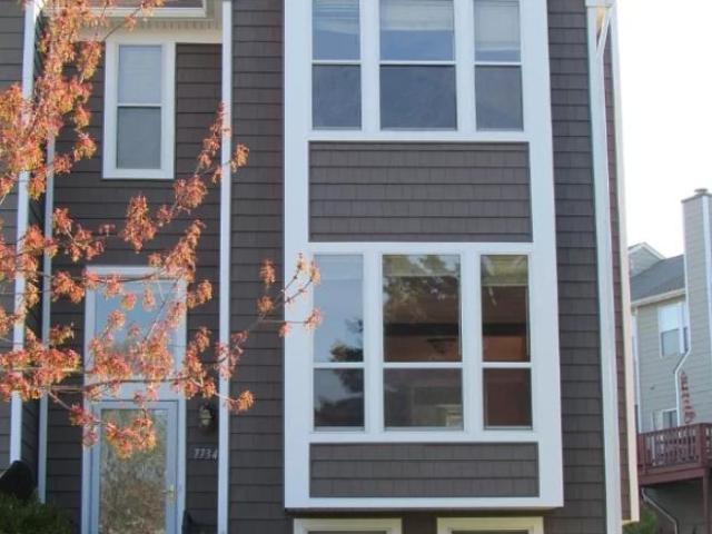 4 Br, 3 bath, Townhouse/Brownstone/RowHouse 7734 Chatfield Ln