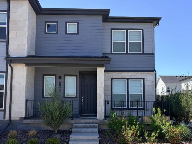 4 Br, 3 bath, Townhouse/Brownstone/RowHouse 8054 Sterling Ranch Ave