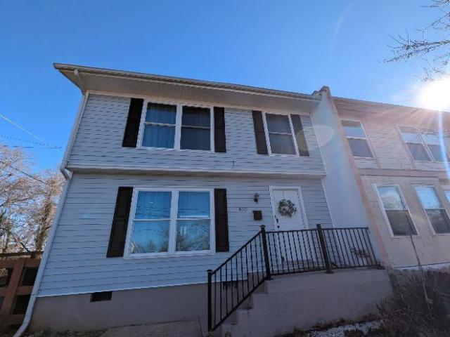 4 Br, 3 bath, Townhouse/Brownstone/RowHouse 800 Ridge St
