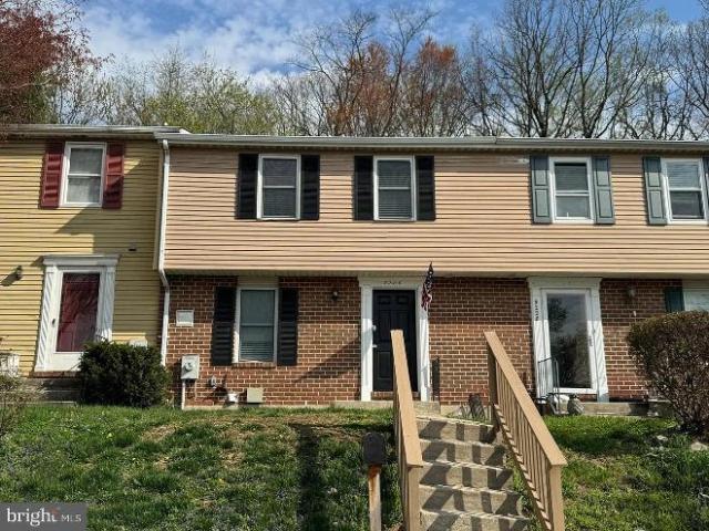 4 Br, 3 bath, Townhouse/Brownstone/RowHouse 9226 Throgmorton Rd