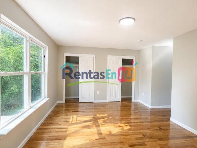 4 Br, 3 bath, Condo 509 S 19th St