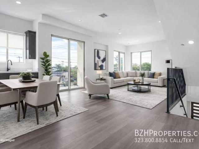 4 Br, 3 bath, Condo 6006 Klump Ave