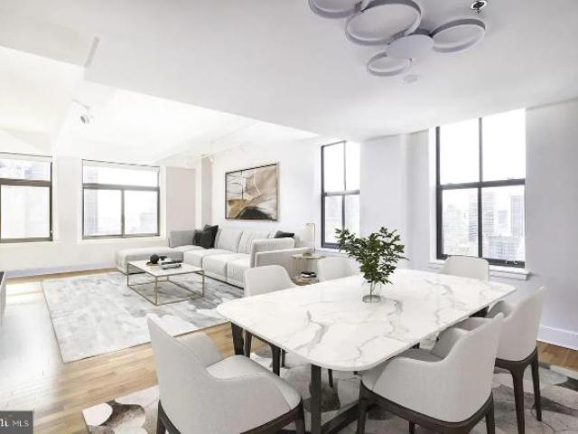 4 Br, 3 bath, Condo 1500 Chestnut St