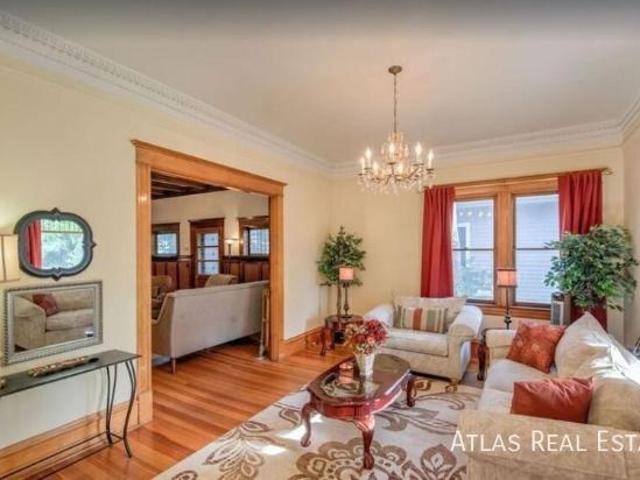4 Br, 3 bath, Condo 1823 N Nevada Avenue