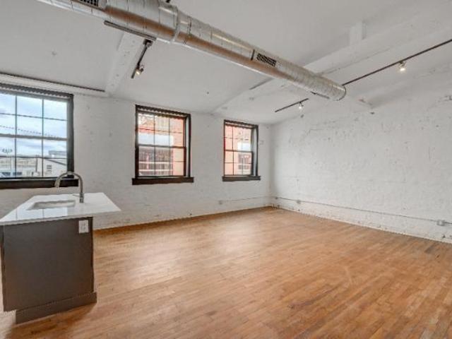 4 Br, 3 bath, Condo 1851 N Howard St