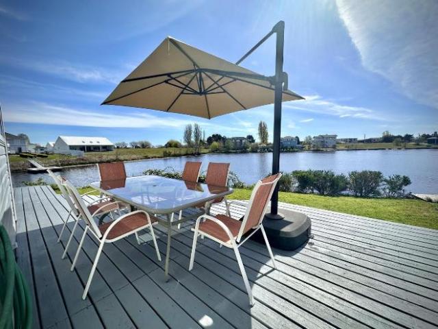 4 Br, 3 bath, Other 1541 Ocean View Lane